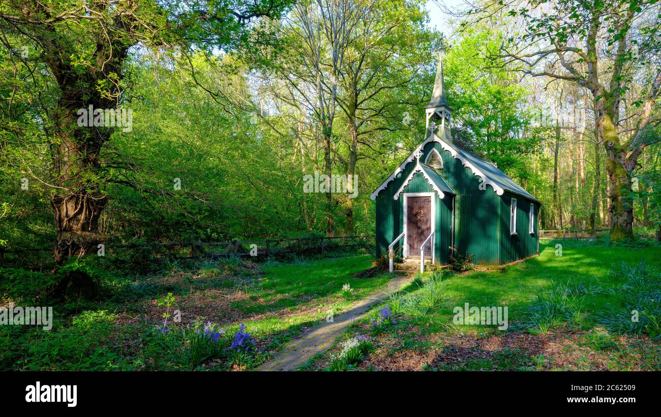 Bramdean church hampshire hi-res stock photography and images - Alamy