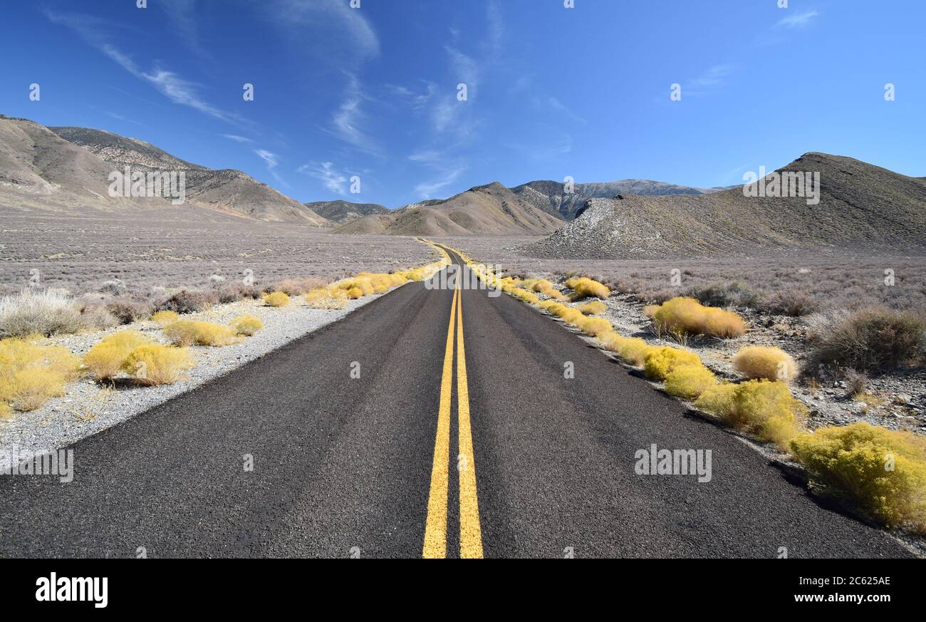 Valley lines hi-res stock photography and images - Alamy
