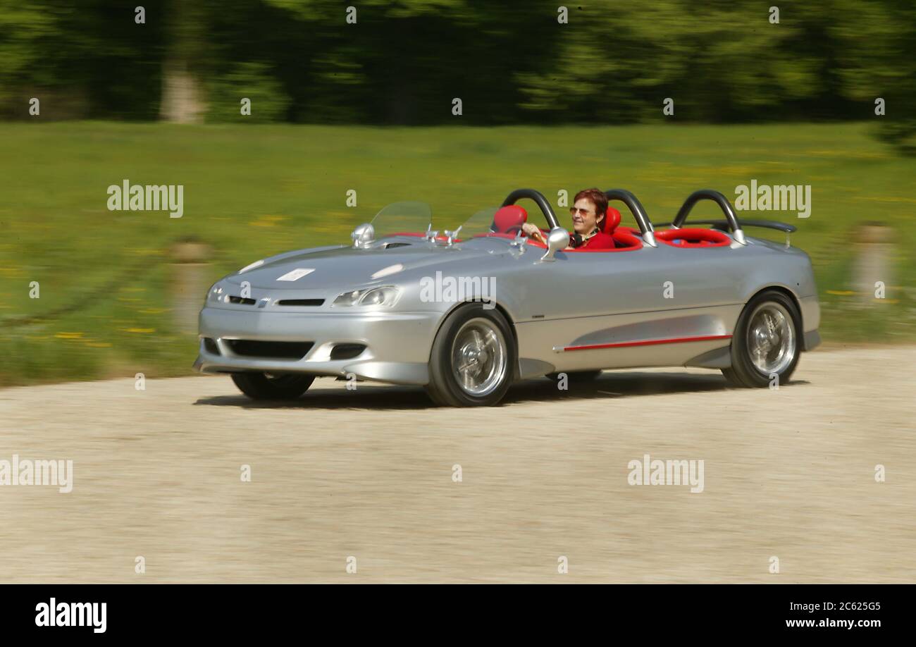 Fiat Formula 4 concept car (1996) on the ItalDesign 35th Anniversary ...