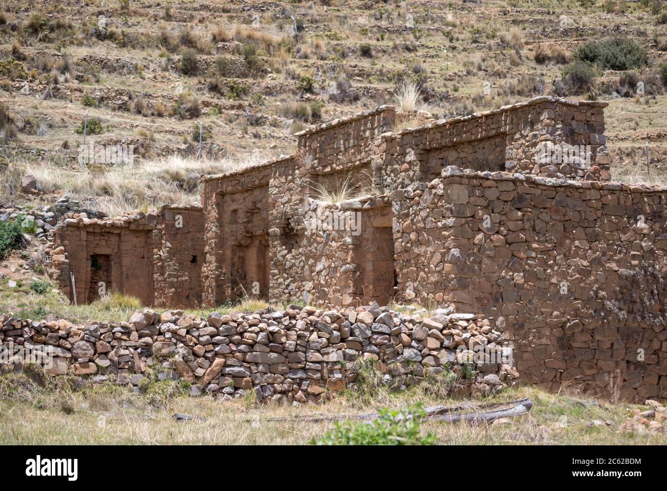 ancient Inca ruins from Isla de la Luna in Bolivia Stock Photo - Alamy