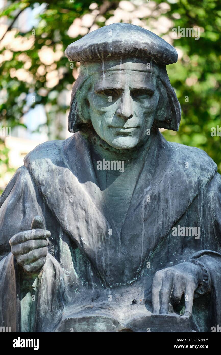 Lahti, Finland - August 6, 2019: Michael Agricola sculpture. Sculptor ...