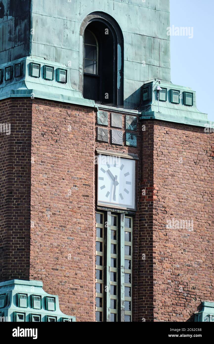 Close up town clock hi-res stock photography and images - Alamy