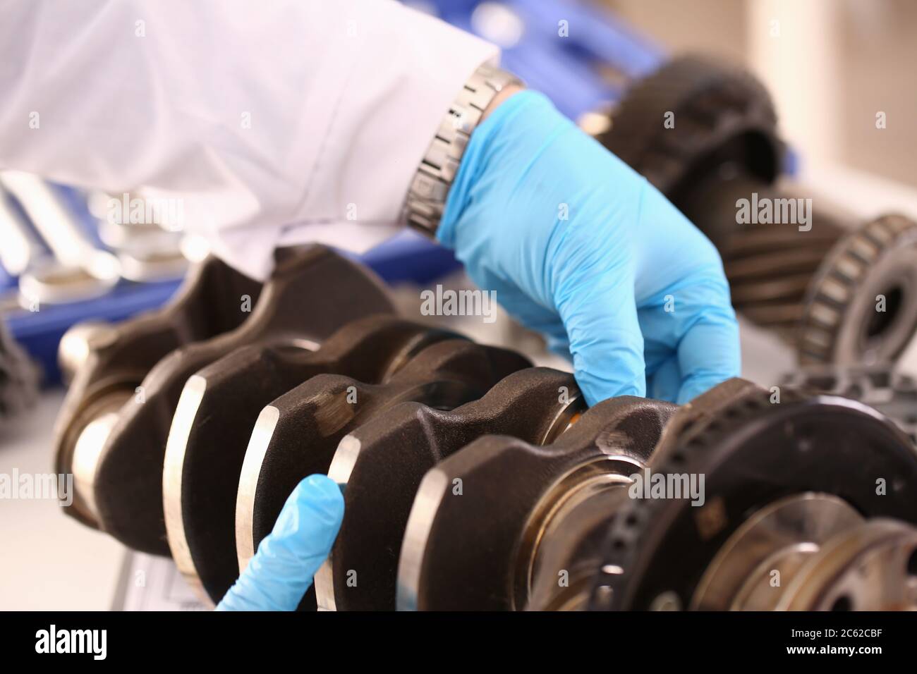 Crankshaft car man hi-res stock photography and images - Alamy