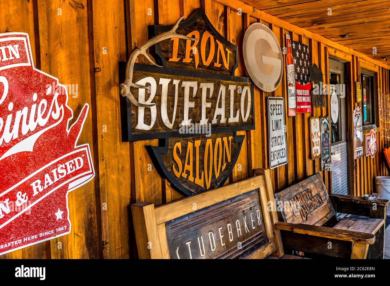 Smiley log hi-res stock photography and images - Alamy