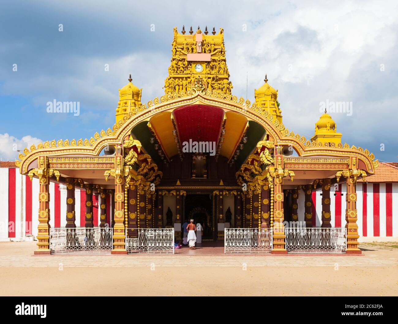 Nallur Kandaswamy Kovil is one of the most significant Hindu temples in ...