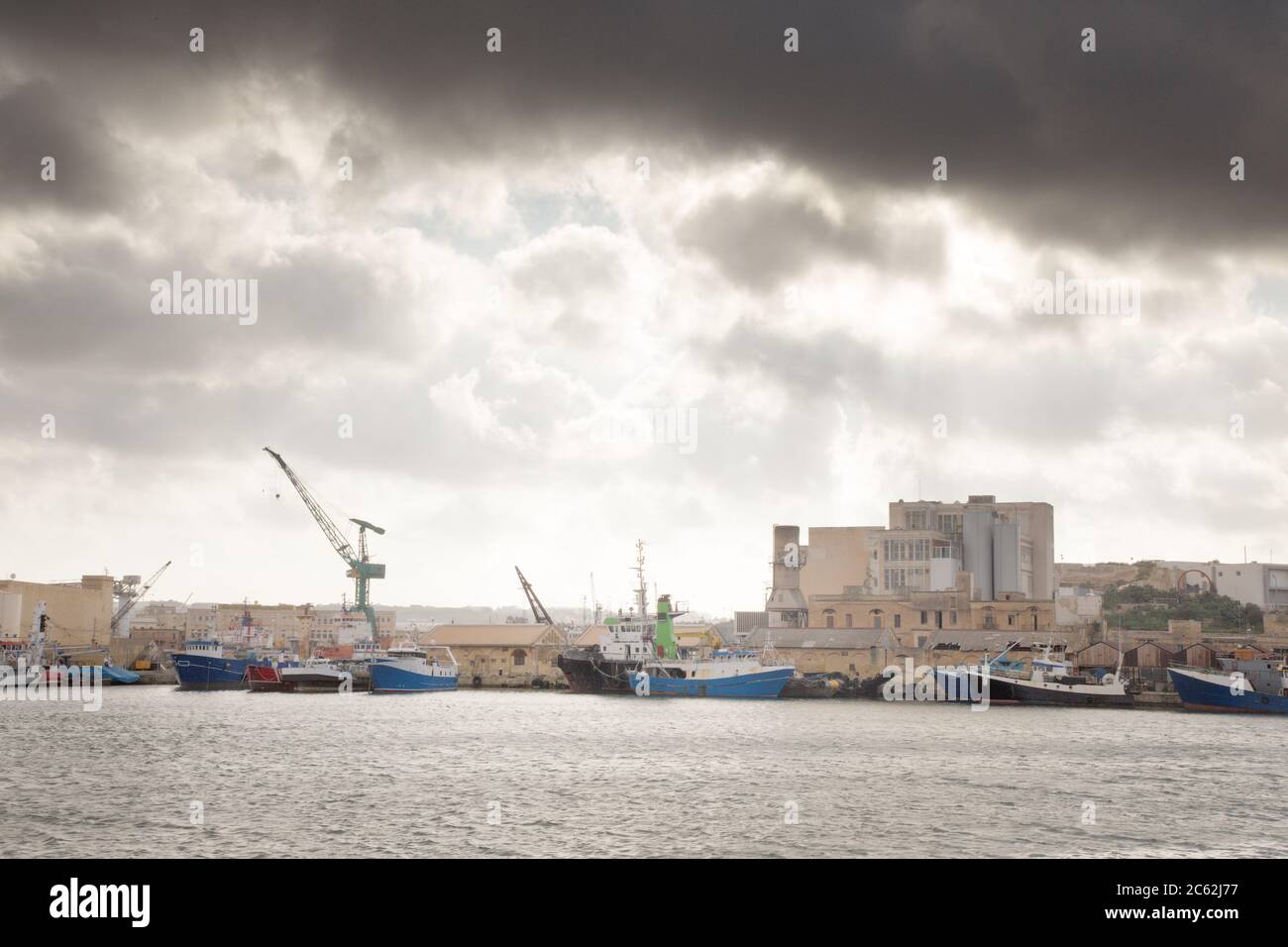 ship dockyard at malta in the grand harbour Stock Photo - Alamy
