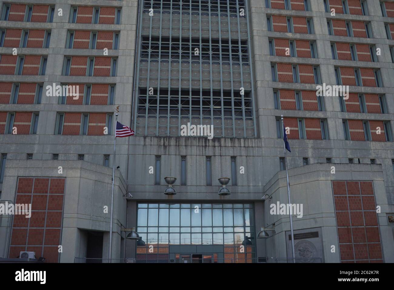 Metropolitan detention center brooklyn hi-res stock photography and ...