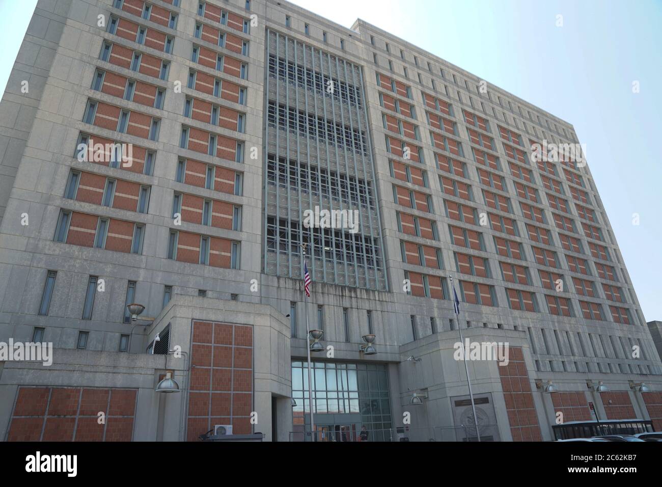 Metropolitan detention center brooklyn hi-res stock photography and ...