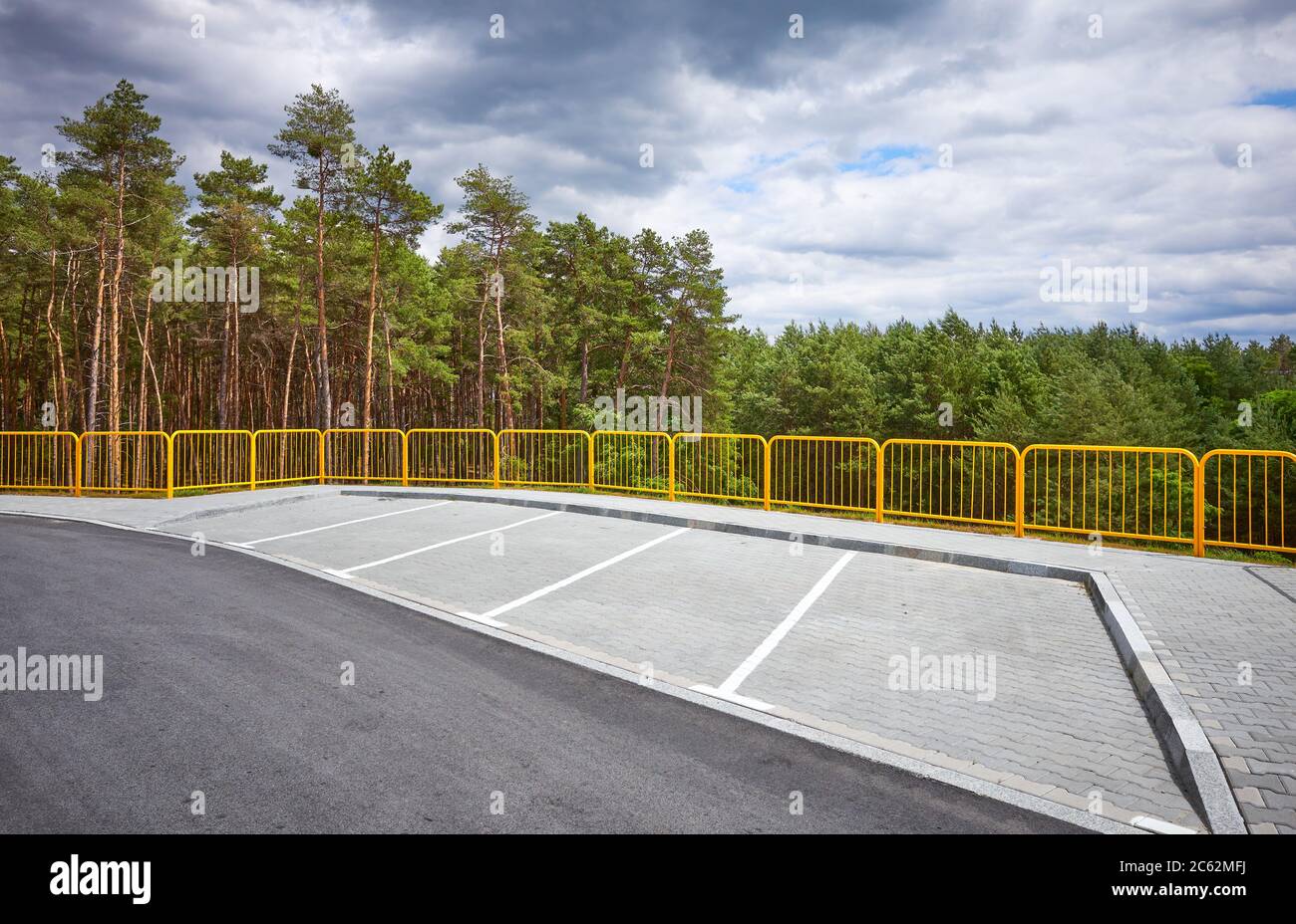 Highway parking hi-res stock photography and images - Alamy