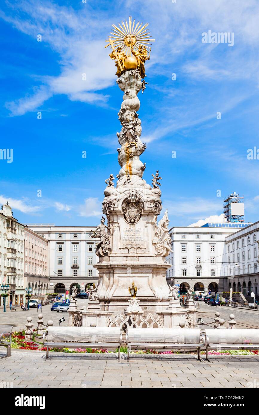 Largest pedestrian square in europe hi-res stock photography and images ...