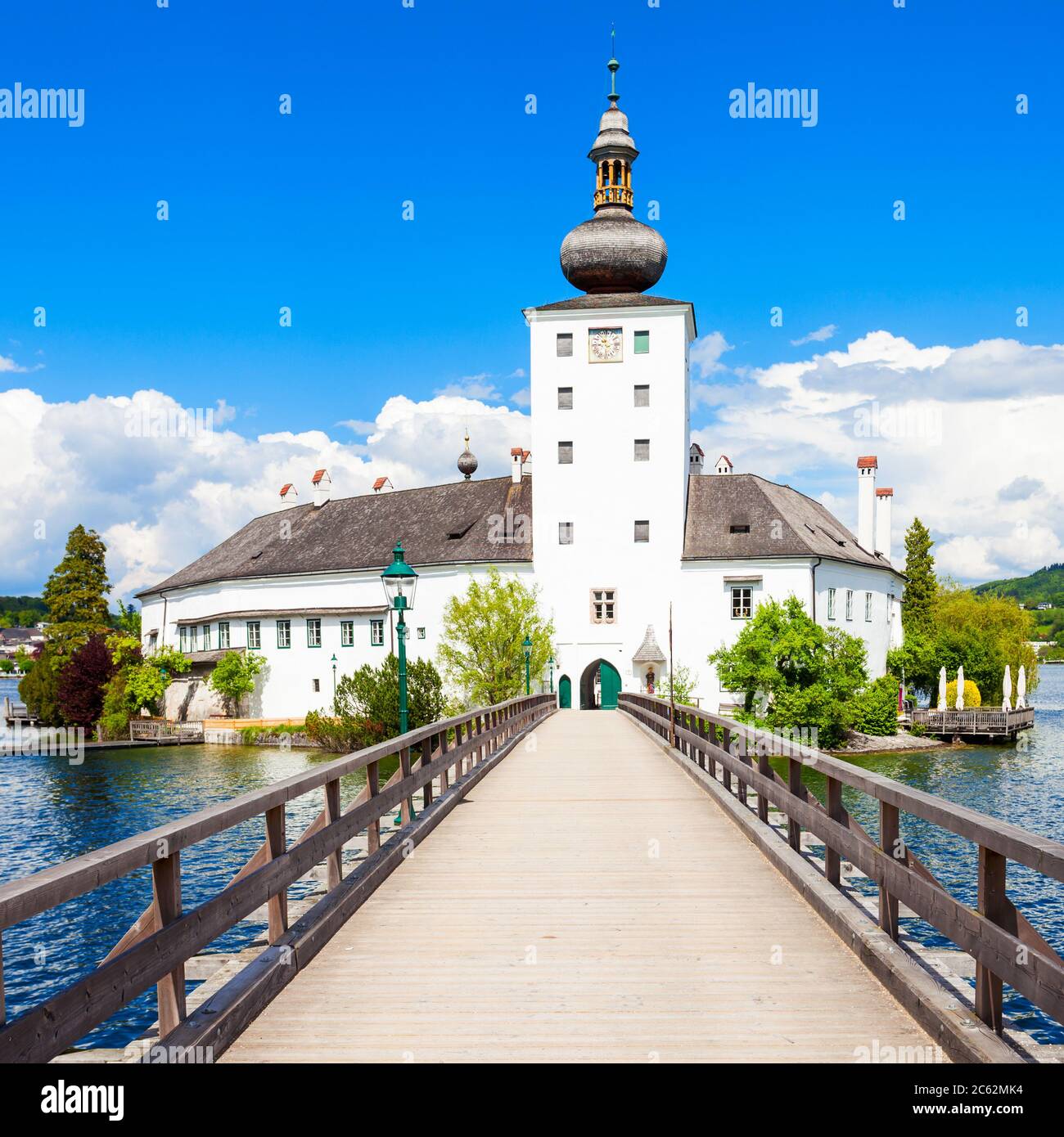 Schloss orth hi-res stock photography and images - Alamy