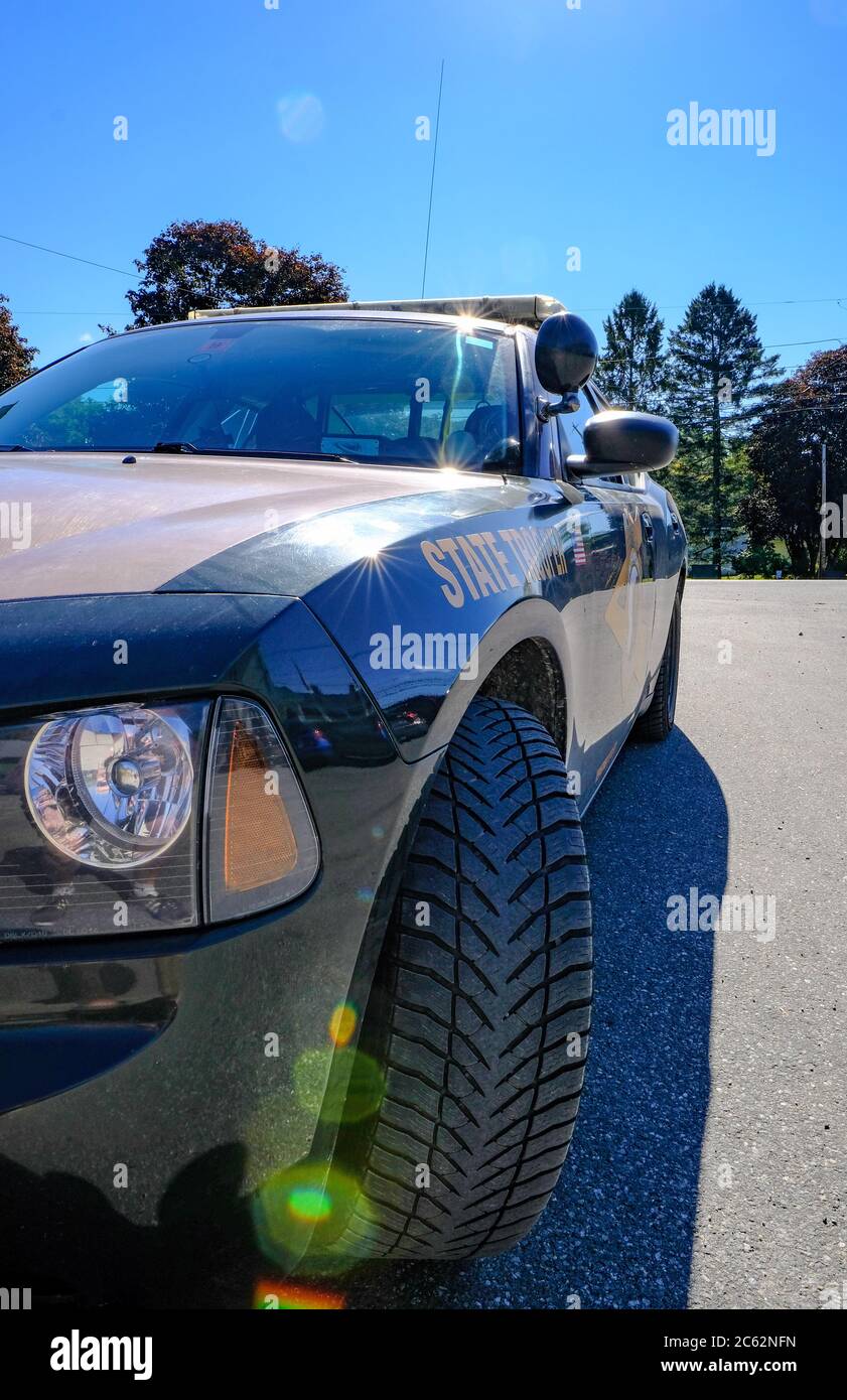 Vintage state police car hi-res stock photography and images - Alamy