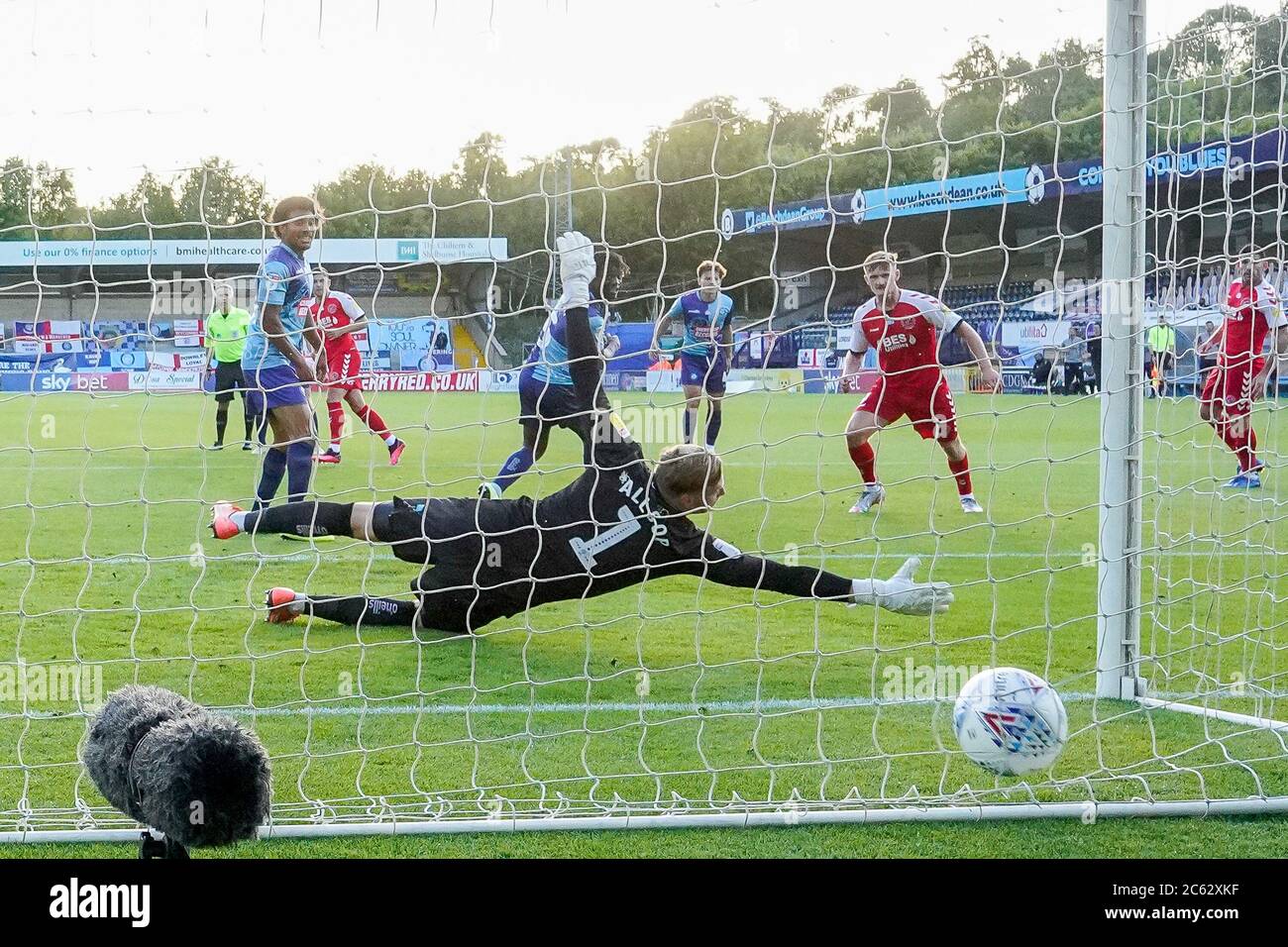 Danny andrew hi-res stock photography and images - Alamy