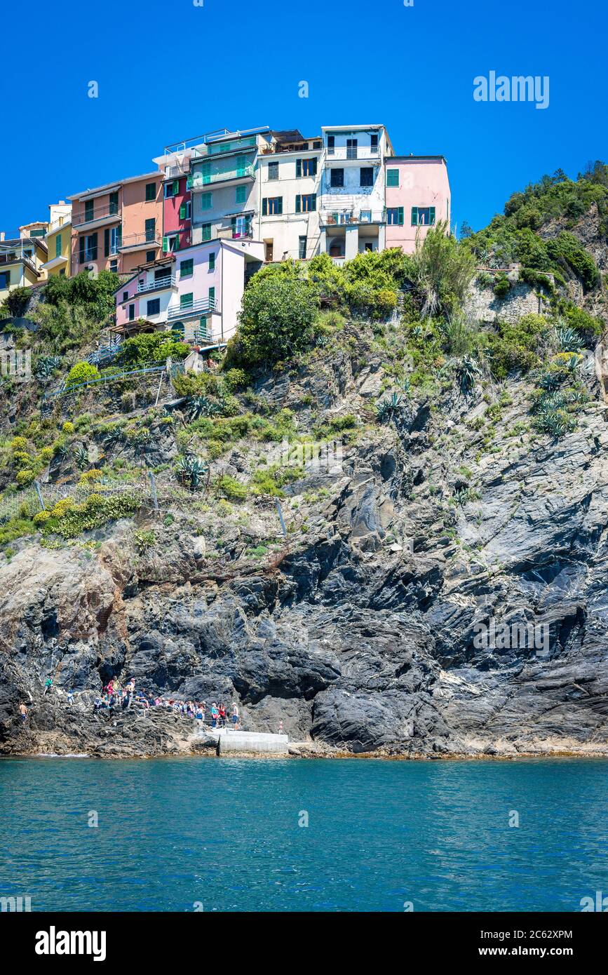 Cinque terre italien manarola hi-res stock photography and images - Alamy