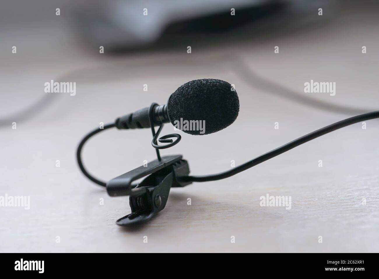 Small lavalier microphone mic hi-res stock photography and images - Alamy