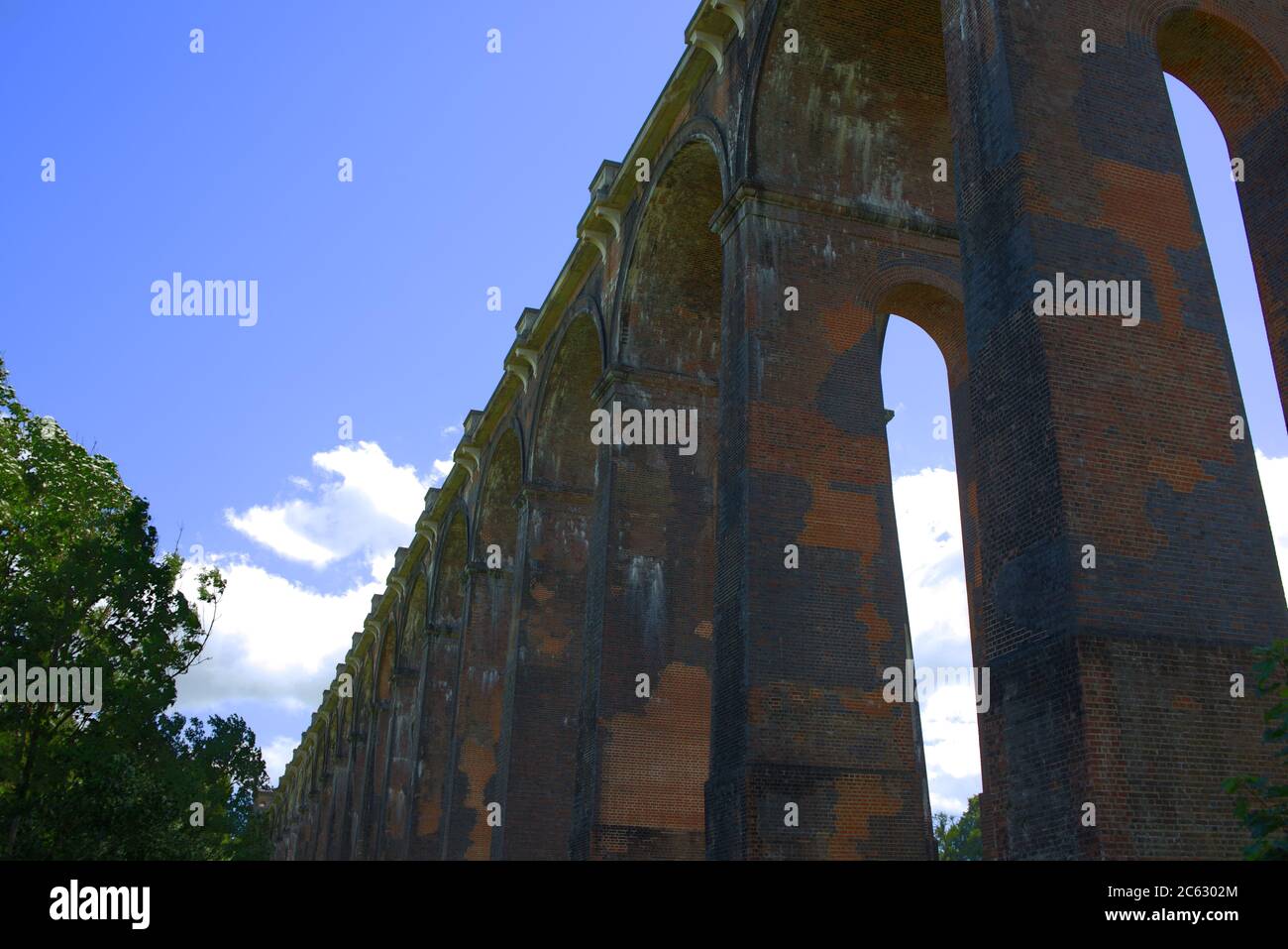 Train tunnel and viaduct hi-res stock photography and images - Alamy