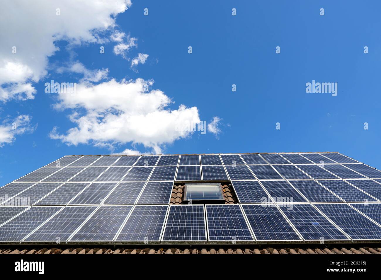 roof-mounted solar collectors on residential house Stock Photo - Alamy