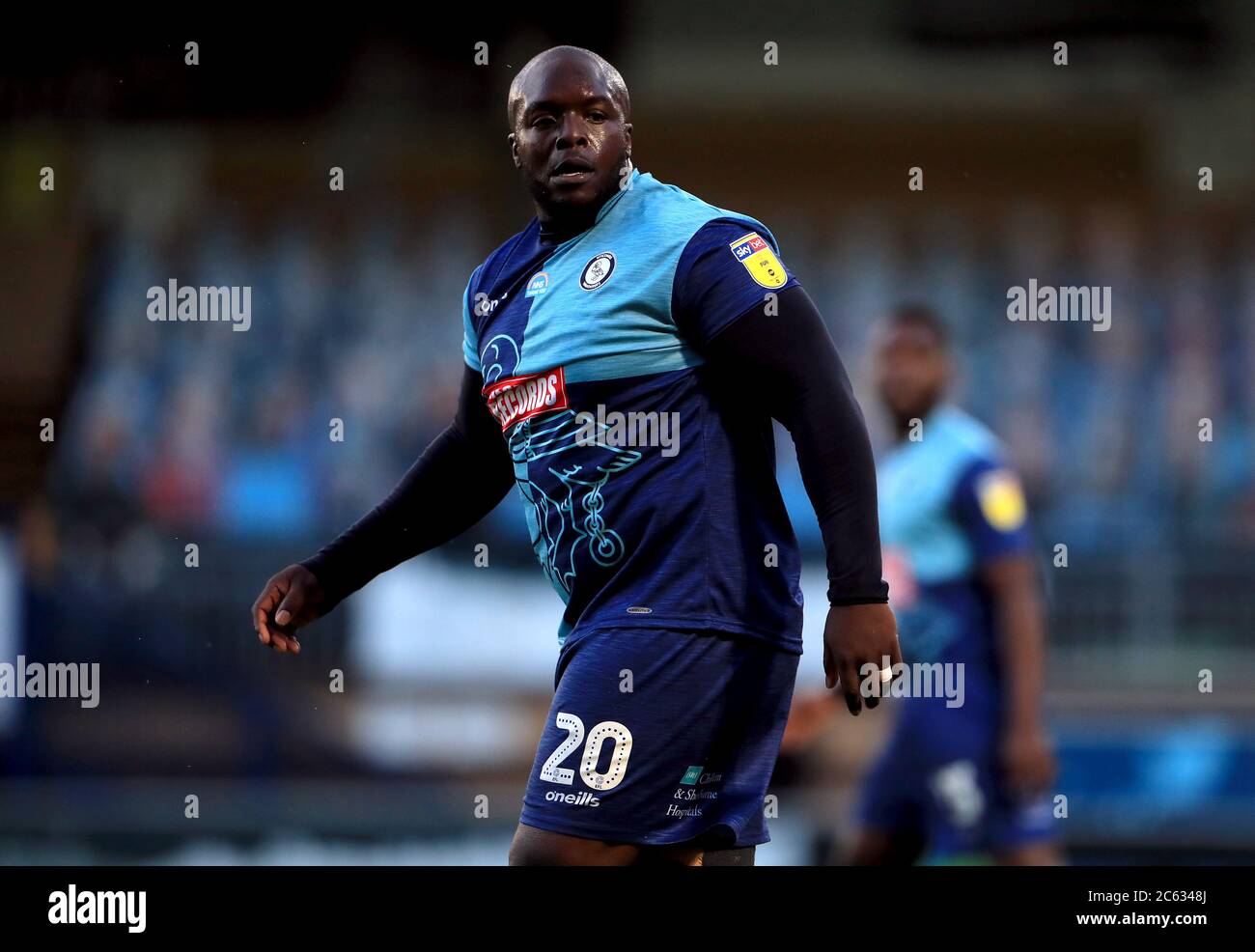Wycombe wanderers akinfenwa hi-res stock photography and images - Alamy