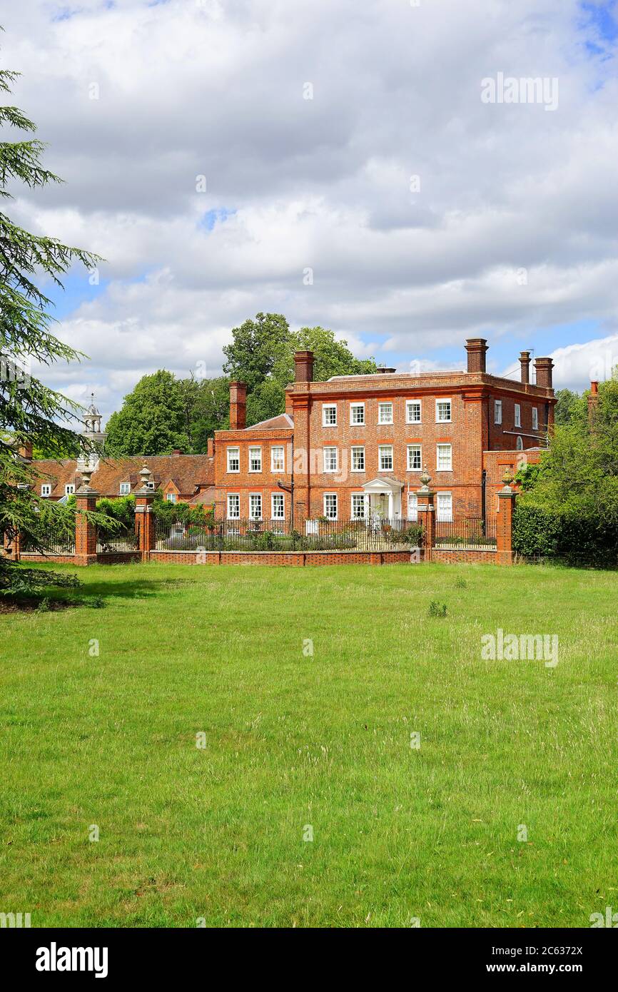 Champneys spa hi-res stock photography and images - Alamy