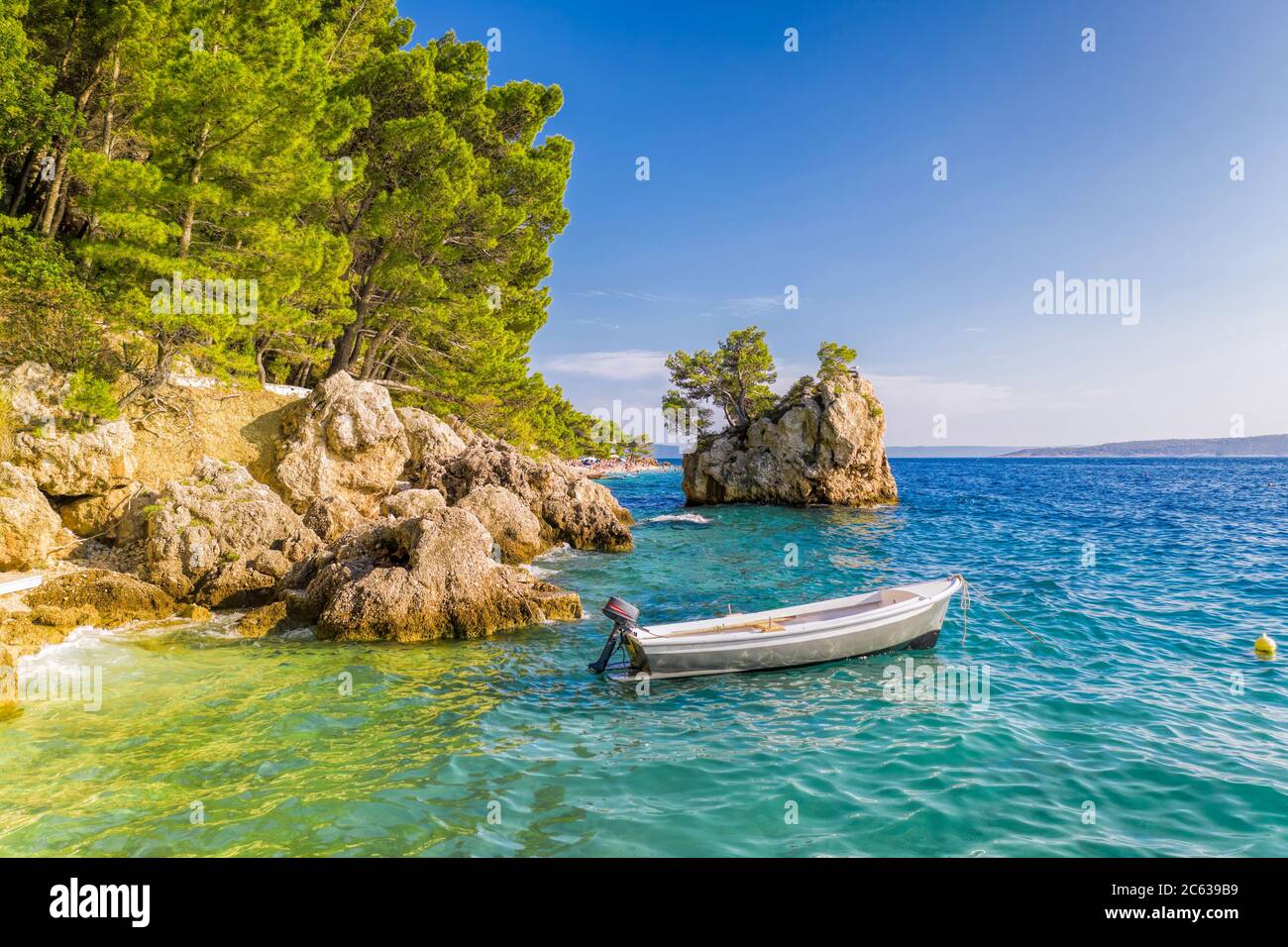 Famous Punta Rata beach with little island in Brela, Dalmatia, Croatia ...