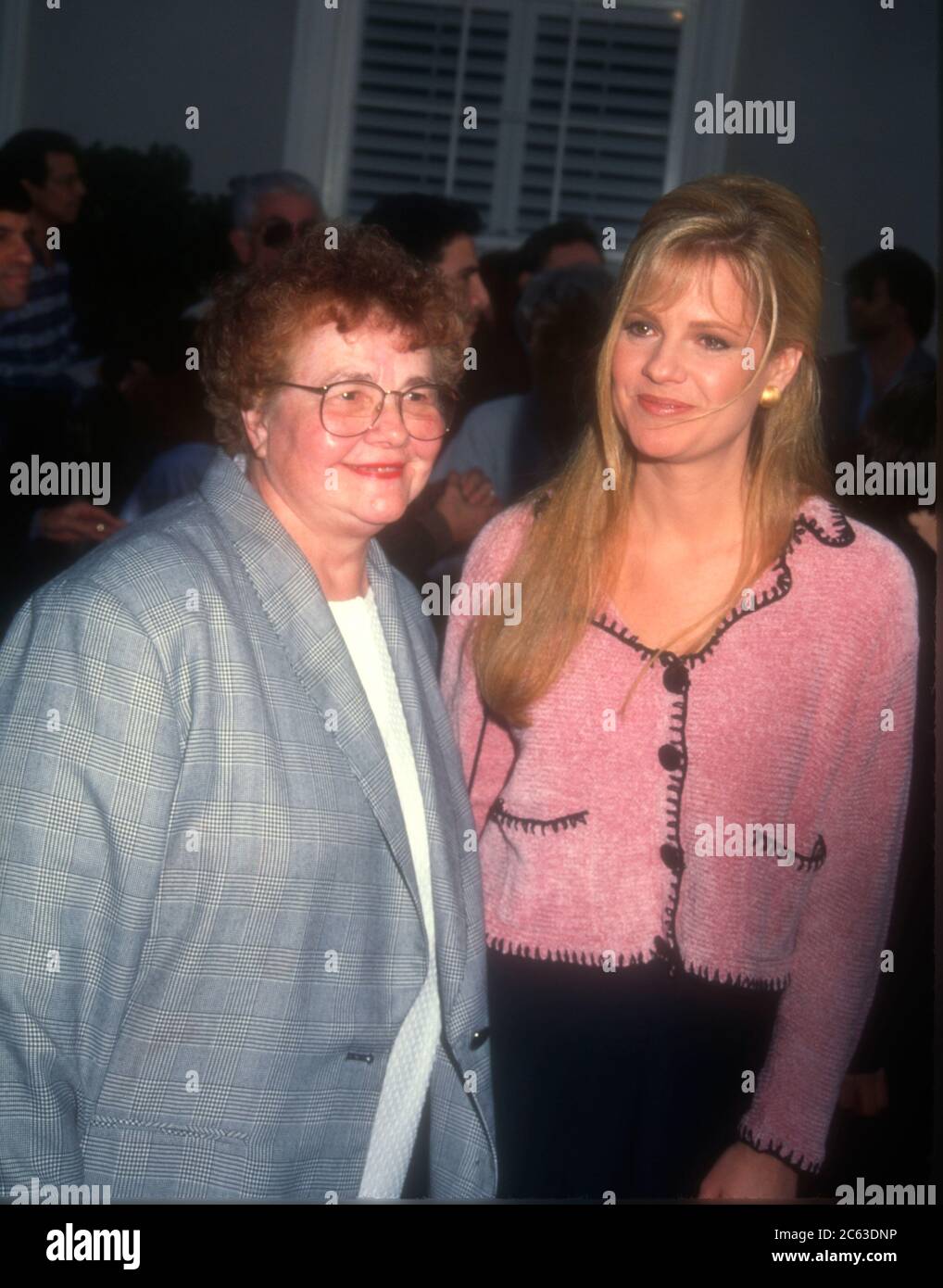 Culver City, California, USA 10th December 1995 Actress Bonnie Hunt and ...