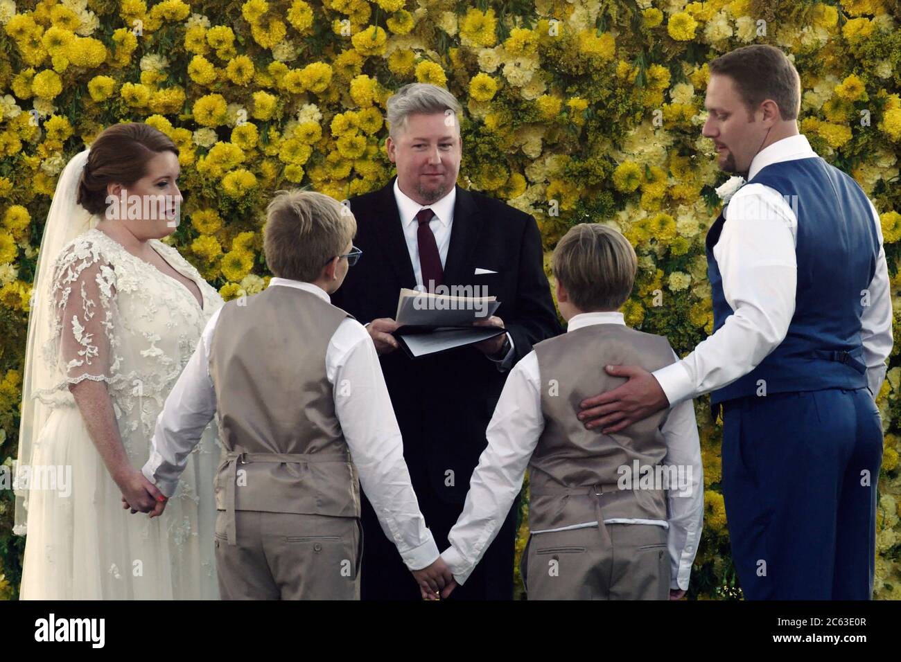 SAY I DO, (Season 1, ep. 101, aired July 1, 2020). photo: ©Netflix ...