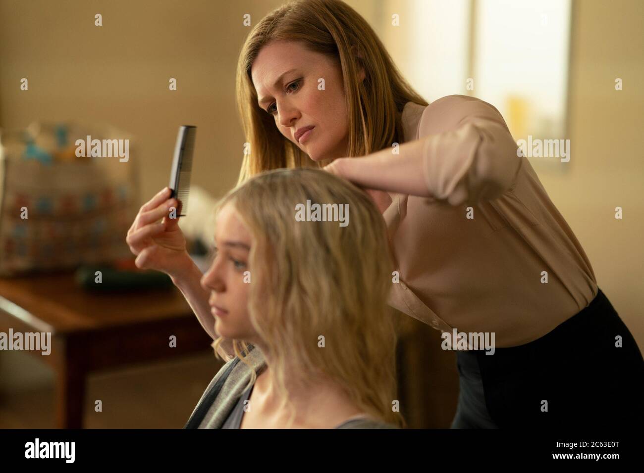 HANNA, from left: Esme Creed-Miles, Mireille Enos, (Season 2, ep. 201 ...
