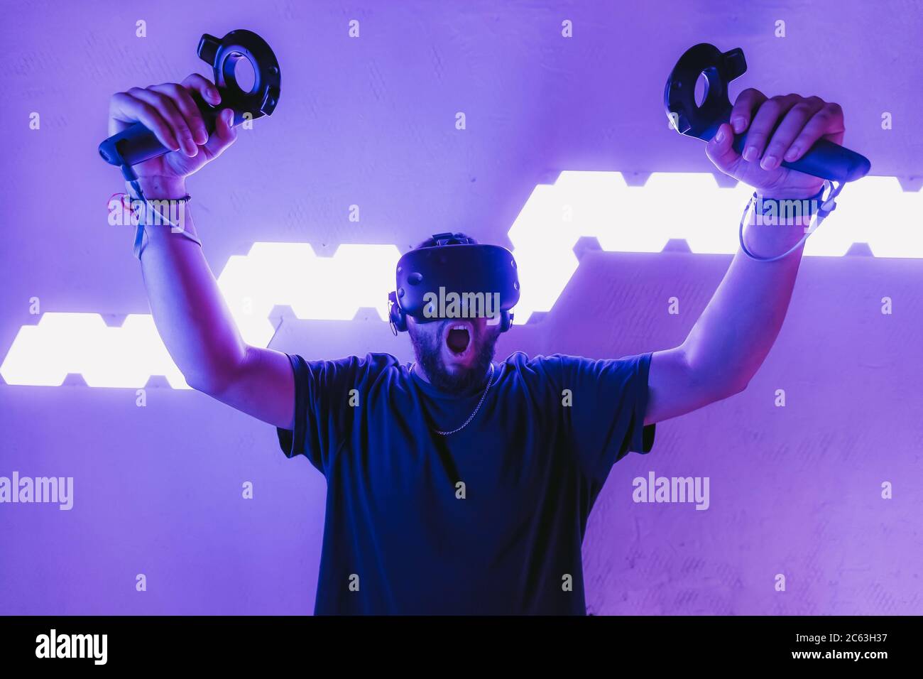 Augmented reality. New entertainment technologies. Virtual reality ...