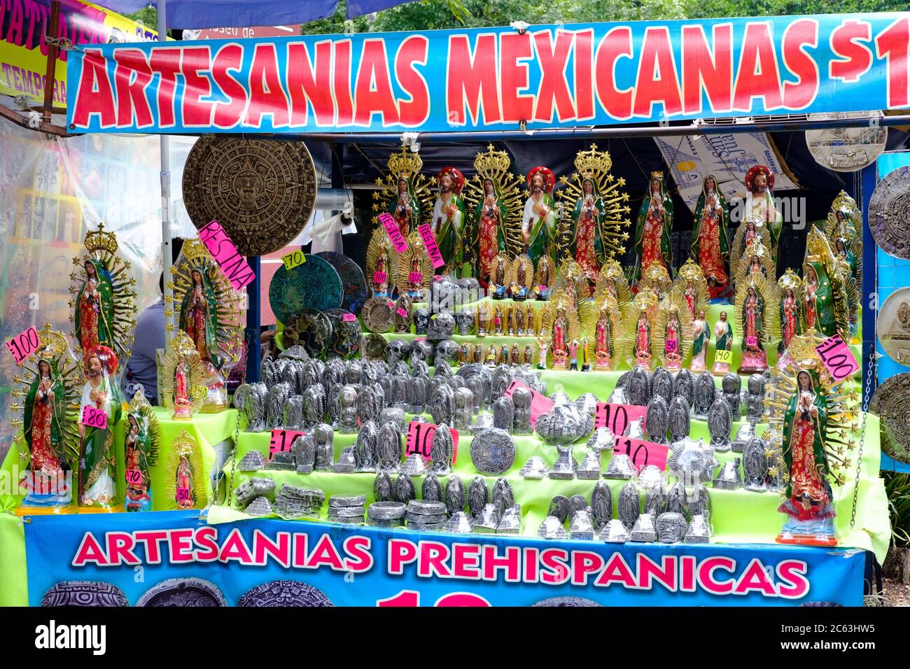 Handicraft mexico hi-res stock photography and images - Alamy