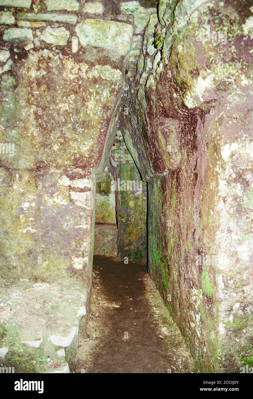 Inah tunnel hi-res stock photography and images - Alamy