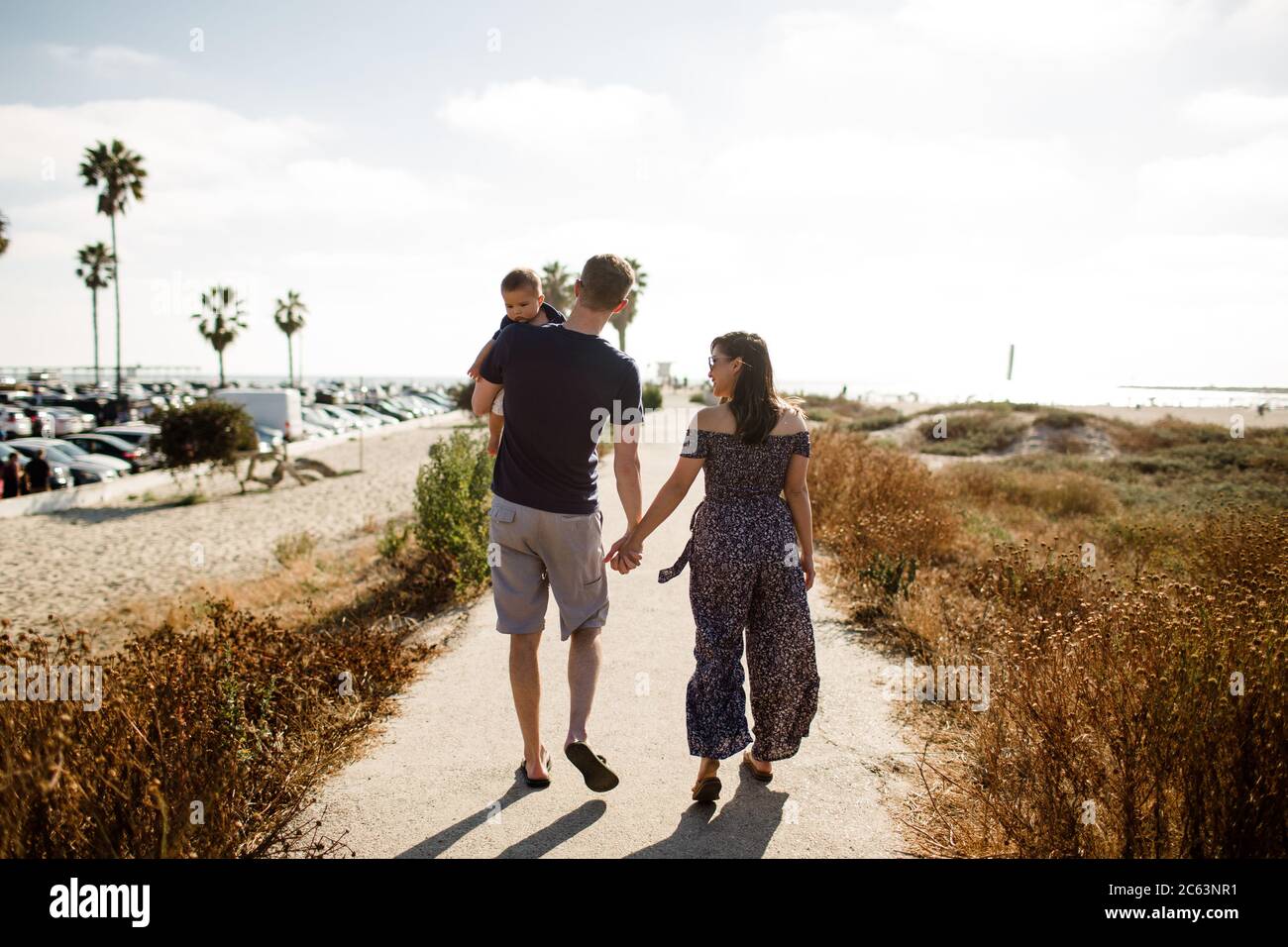 Walking alongside the beach hi-res stock photography and images - Alamy