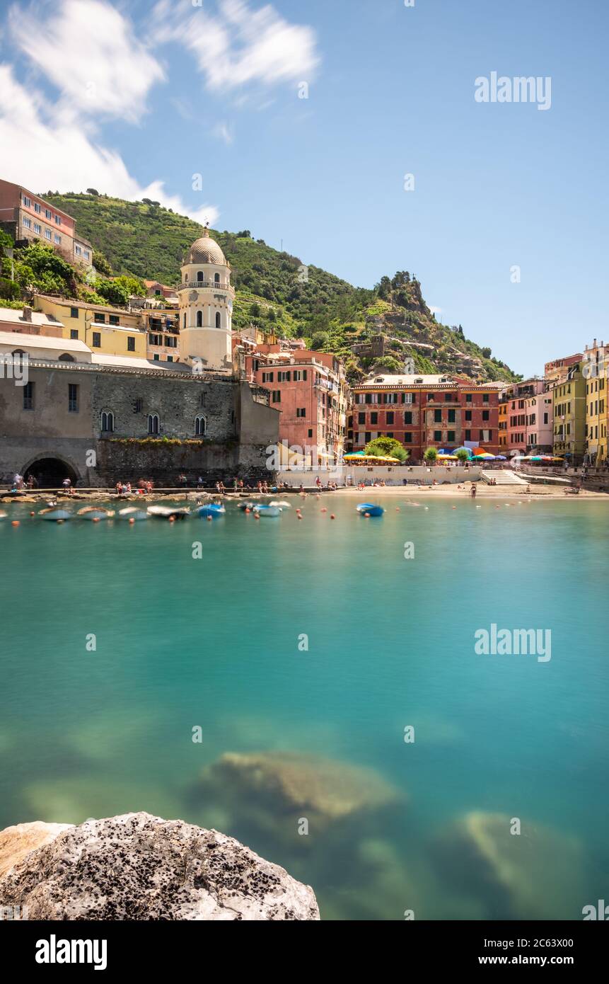 Cinque terre beach hi-res stock photography and images - Alamy