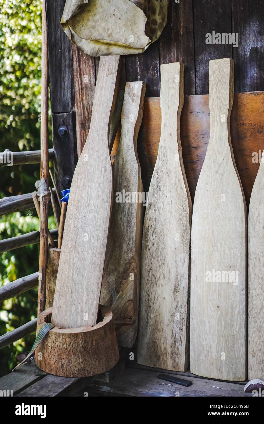 The sape' (sampek, sampeh, sapek) is a traditional lute of many of the ...