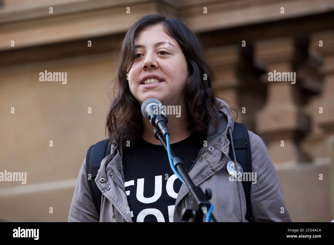 Speakers steps hi-res stock photography and images - Alamy