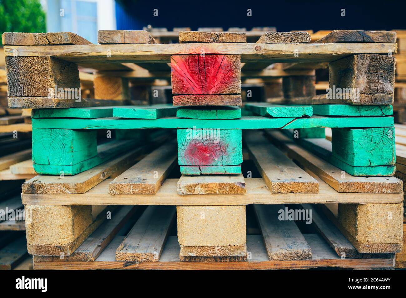 Cargo pallets hi-res stock photography and images - Alamy