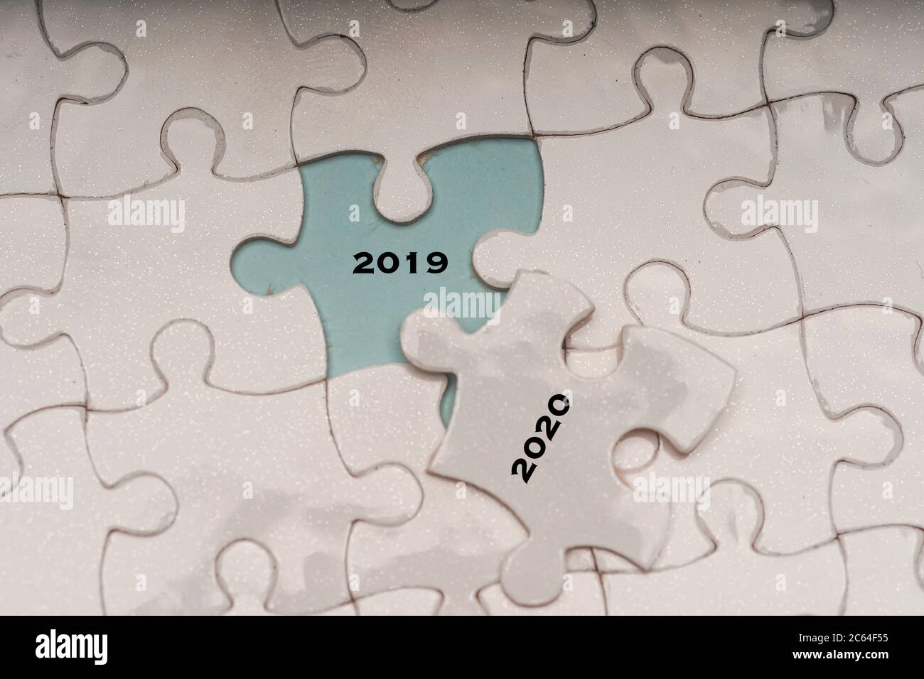Happy New Year wordings with puzzle pieces Stock Photo - Alamy