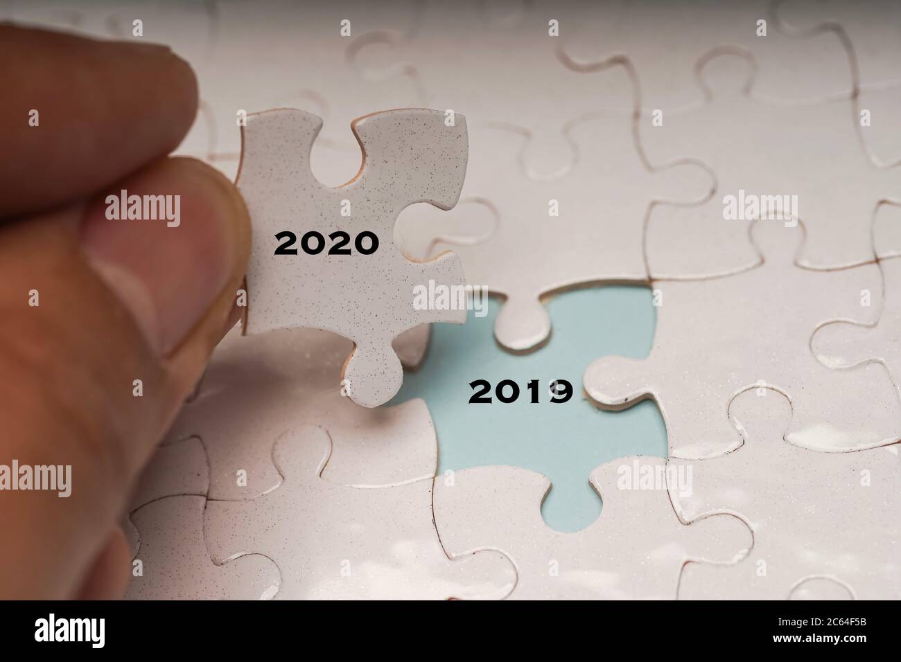 Happy New Year wordings with puzzle pieces Stock Photo - Alamy