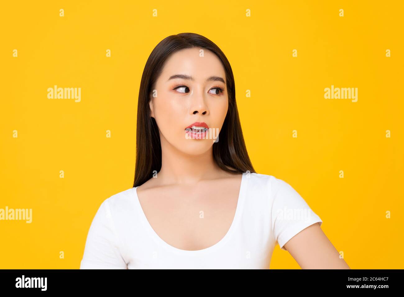Asian woman looking up hi-res stock photography and images - Alamy