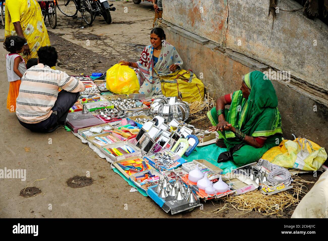 Street vendors selling vegetables and fruits at street Stock Photo - Alamy