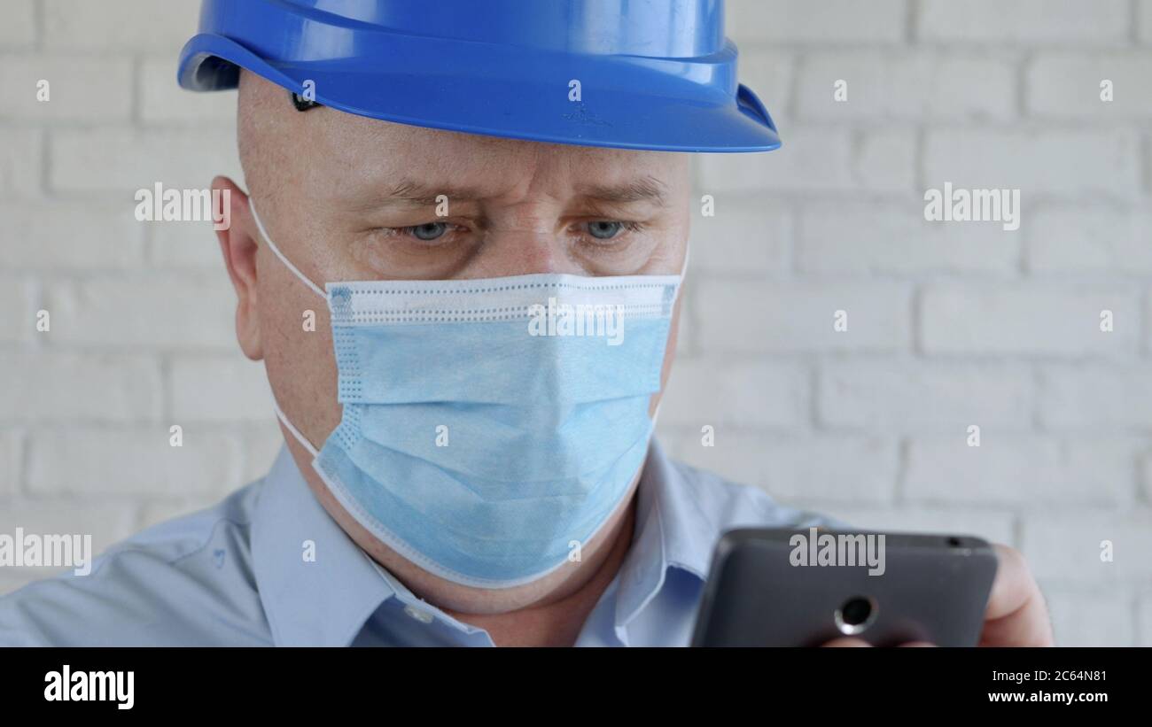Construction manager face mask hi-res stock photography and images - Alamy