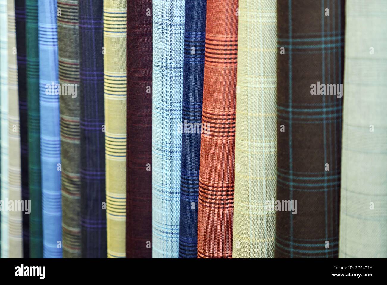 Hanging wallpaper shop hi-res stock photography and images - Alamy