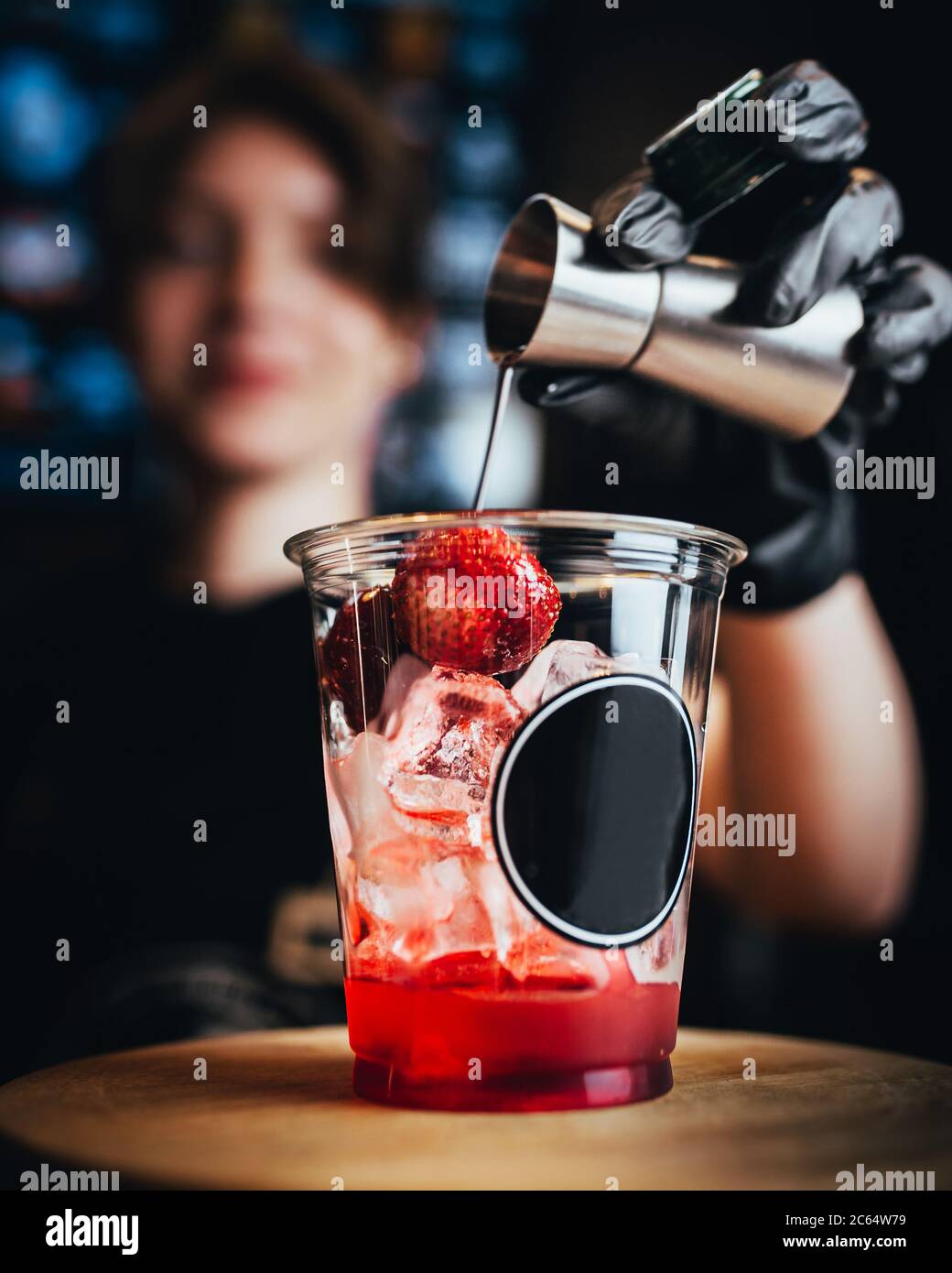 Man makes summer refreshing drink hi-res stock photography and images ...