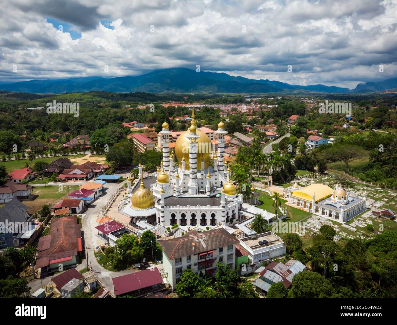 Scenic Aerial view of Masjid Ubudiah, Kuala Kangsar, Perak Stock Photo ...
