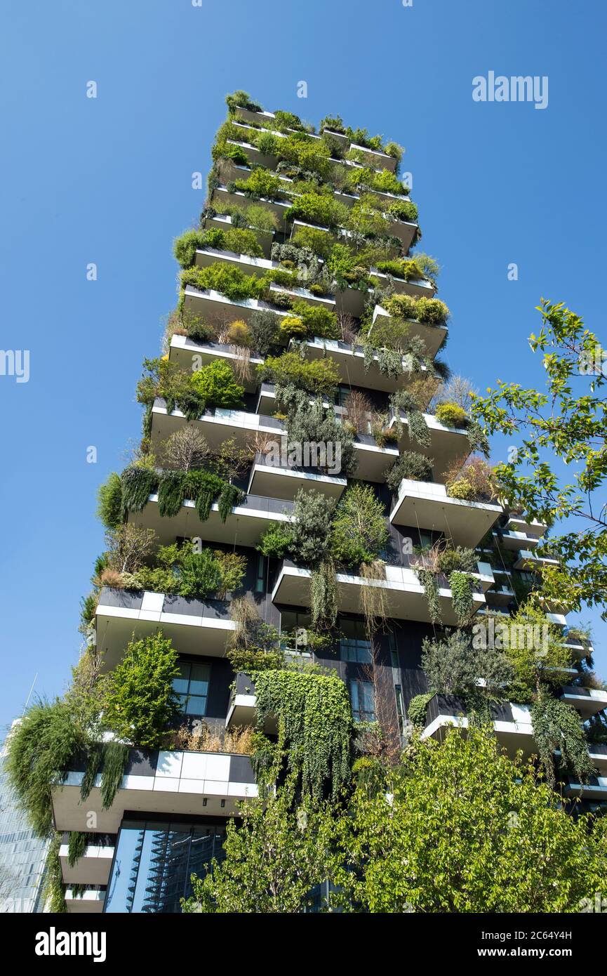 Italy, Lombardy, Milan, Bosco Verticale apartment building Stock Photo ...