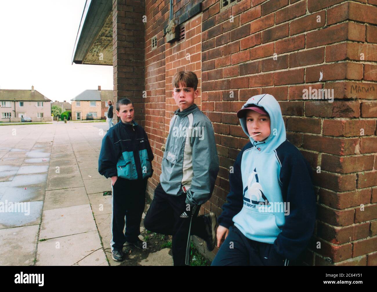 Teenage boys hanging out on a Bradford council estate Stock Photo - Alamy Teenage boys hanging out on a Bradford council estate Stock Photo - Alamy