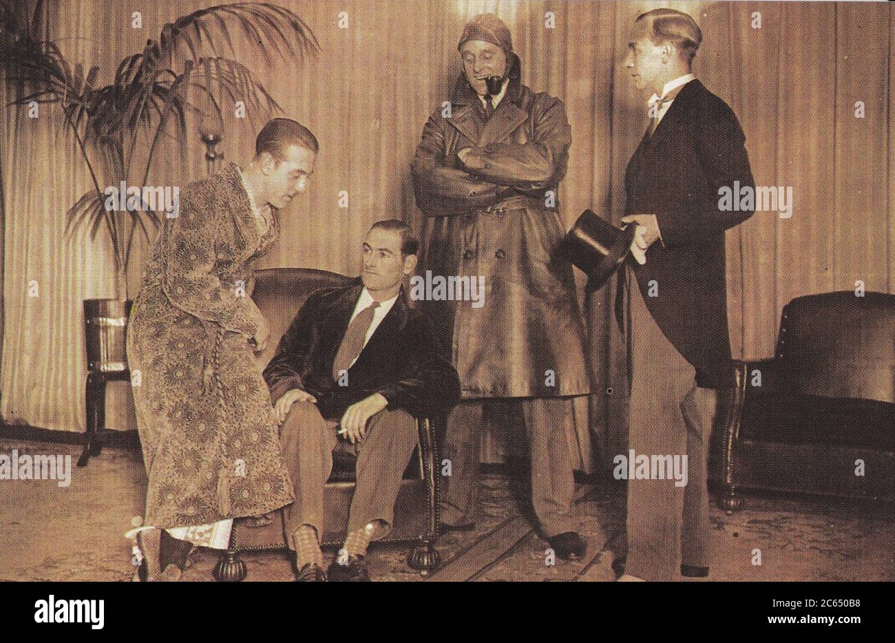 1920s men in suits hi-res stock photography and images - Alamy