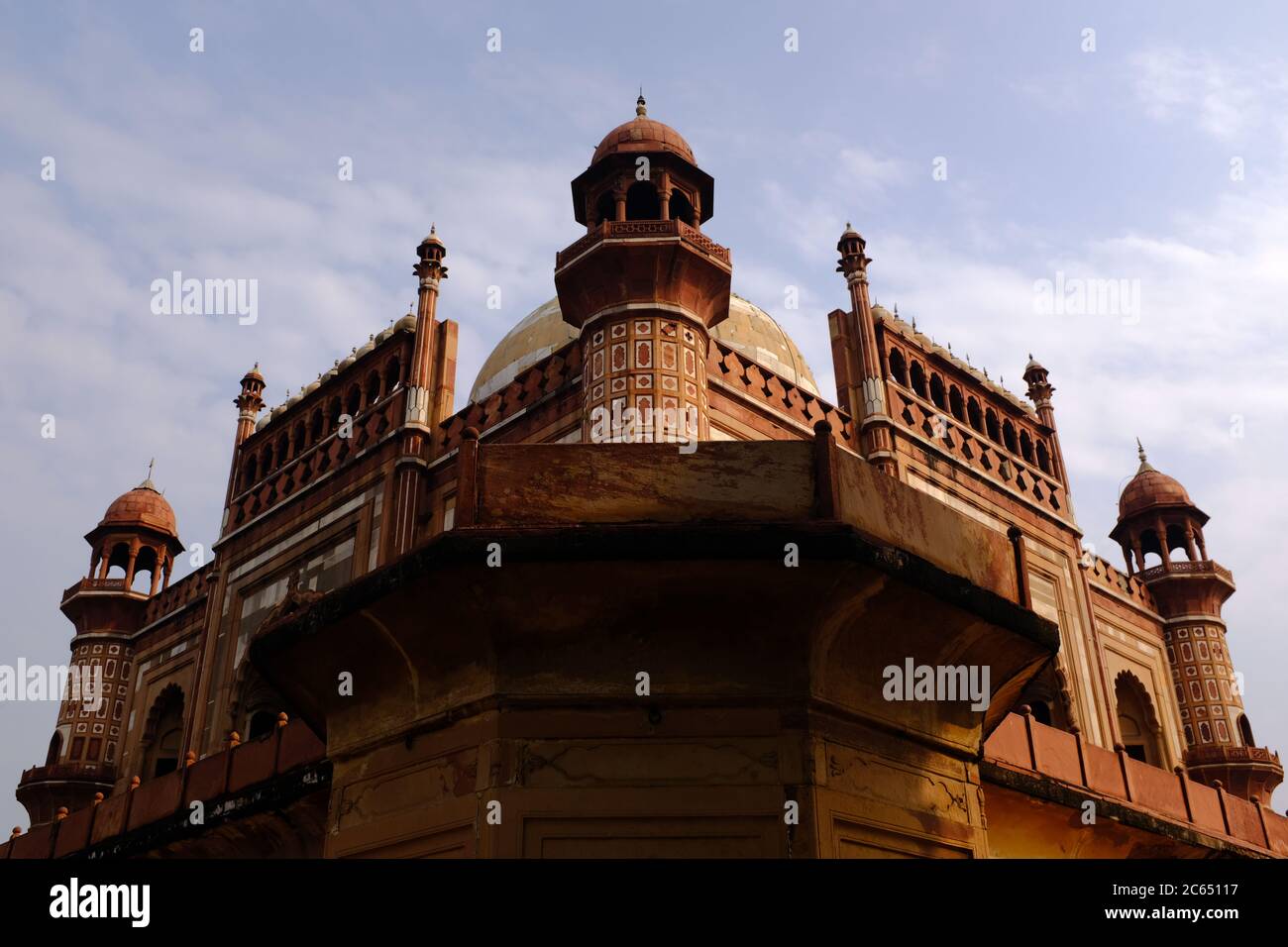 Mughal empire architecture hi-res stock photography and images - Alamy