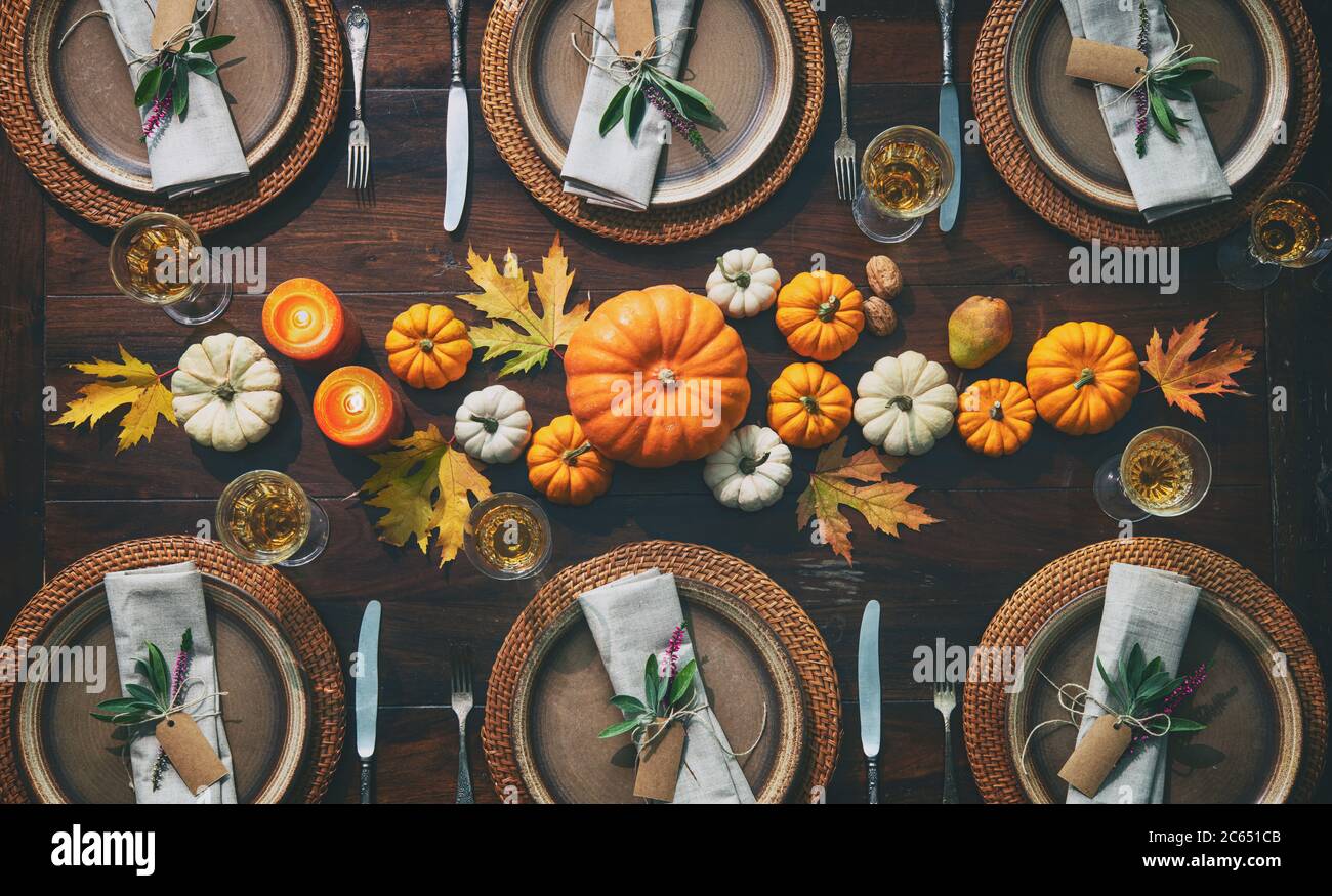 Thanksgiving celebration traditional dinner. Festive table setting ...