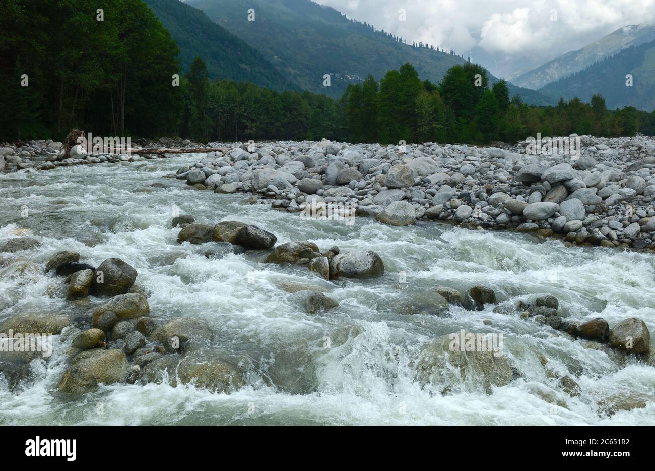 Beas river manali hi-res stock photography and images - Alamy