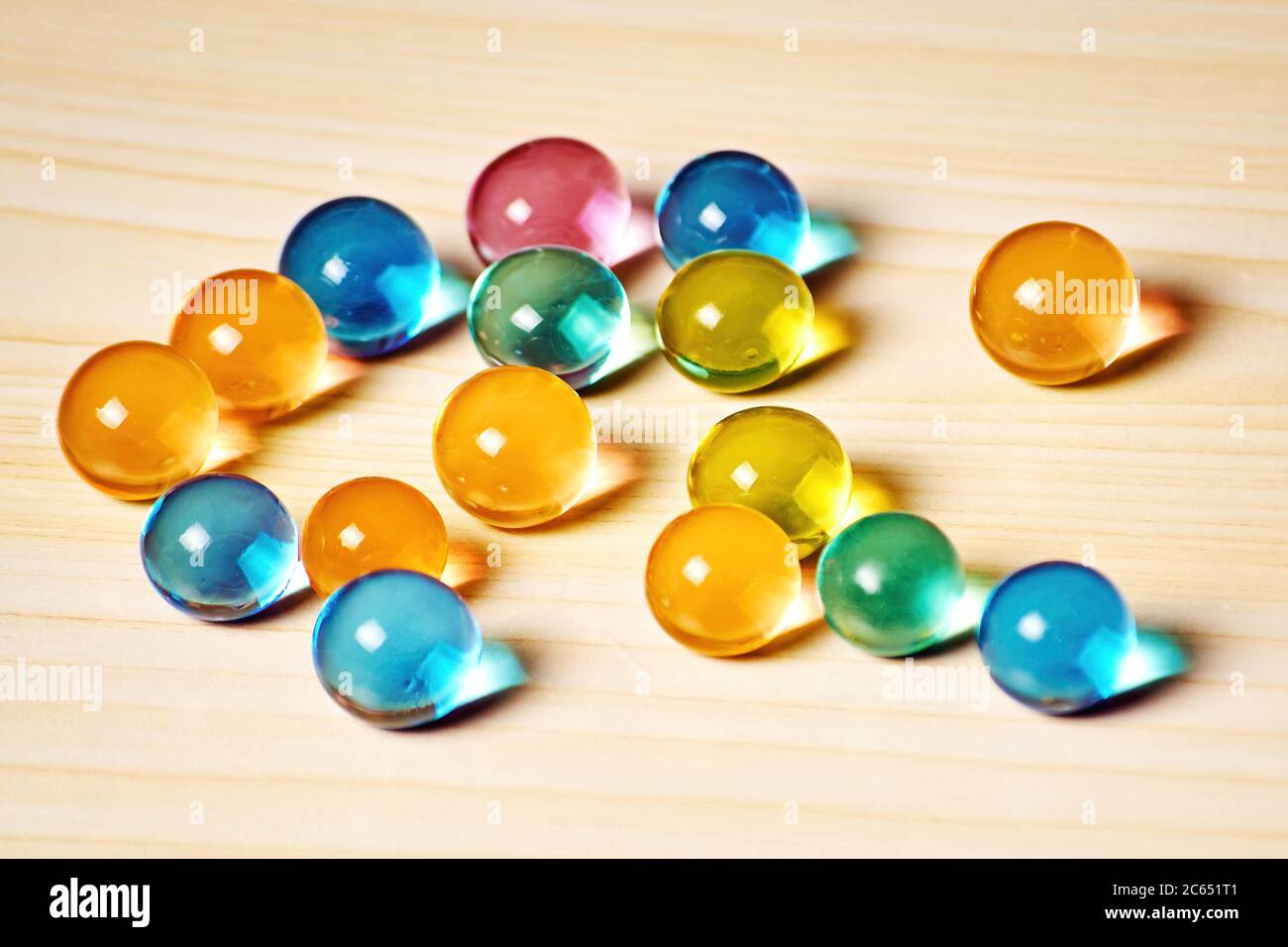 Wallpaper purple spheres hi-res stock photography and images - Alamy